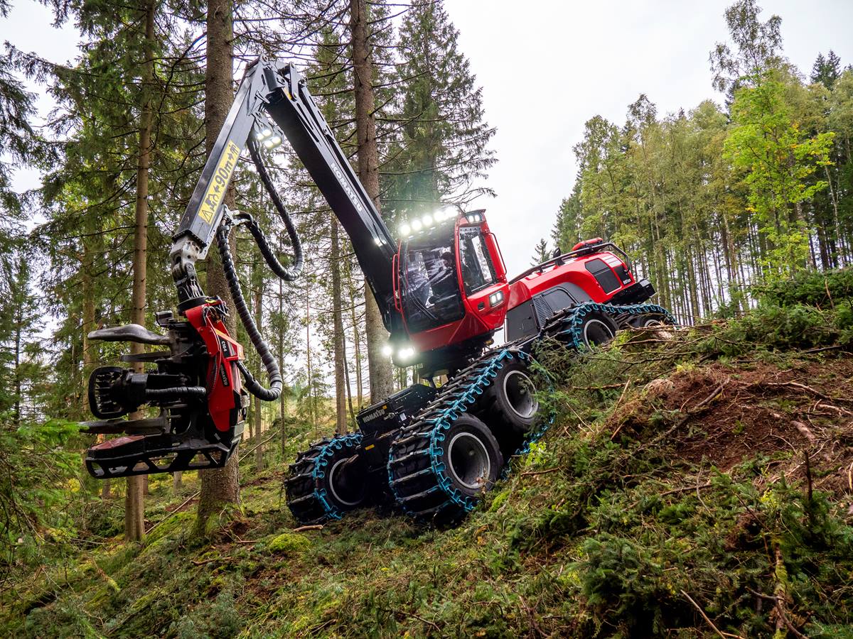 Neuer Komatsu Harvester 951XC